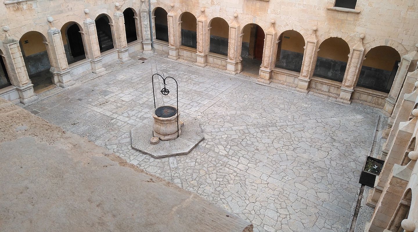 Colegio Beat Ramon Llull de Inca | Opiniones y Precios 2023 - Micole