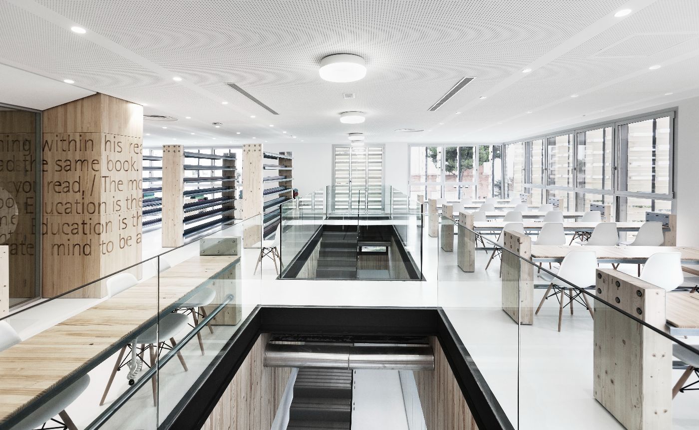 Colegio Oak House School de Barcelona | Opiniones y Precios 2023 - Micole