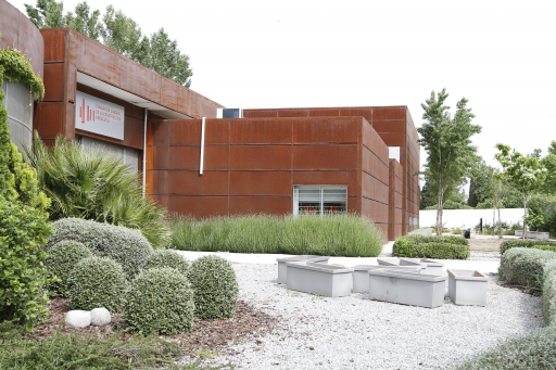 Instituto Eaai Formación Profesional en Granada | Opiniones y Precios 2025